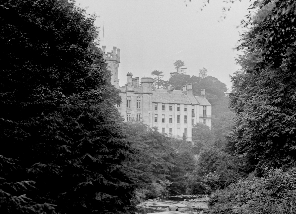 Calderwood Castle - Blantyre Project - Official History, Lanarkshire